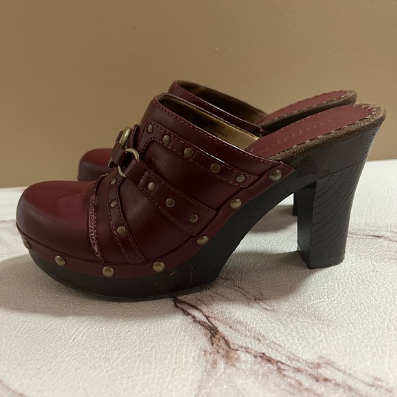 BONGO | Shoes | Vintage Y2k Bongo Clogs Size 6 Studded Vegan Leather ...